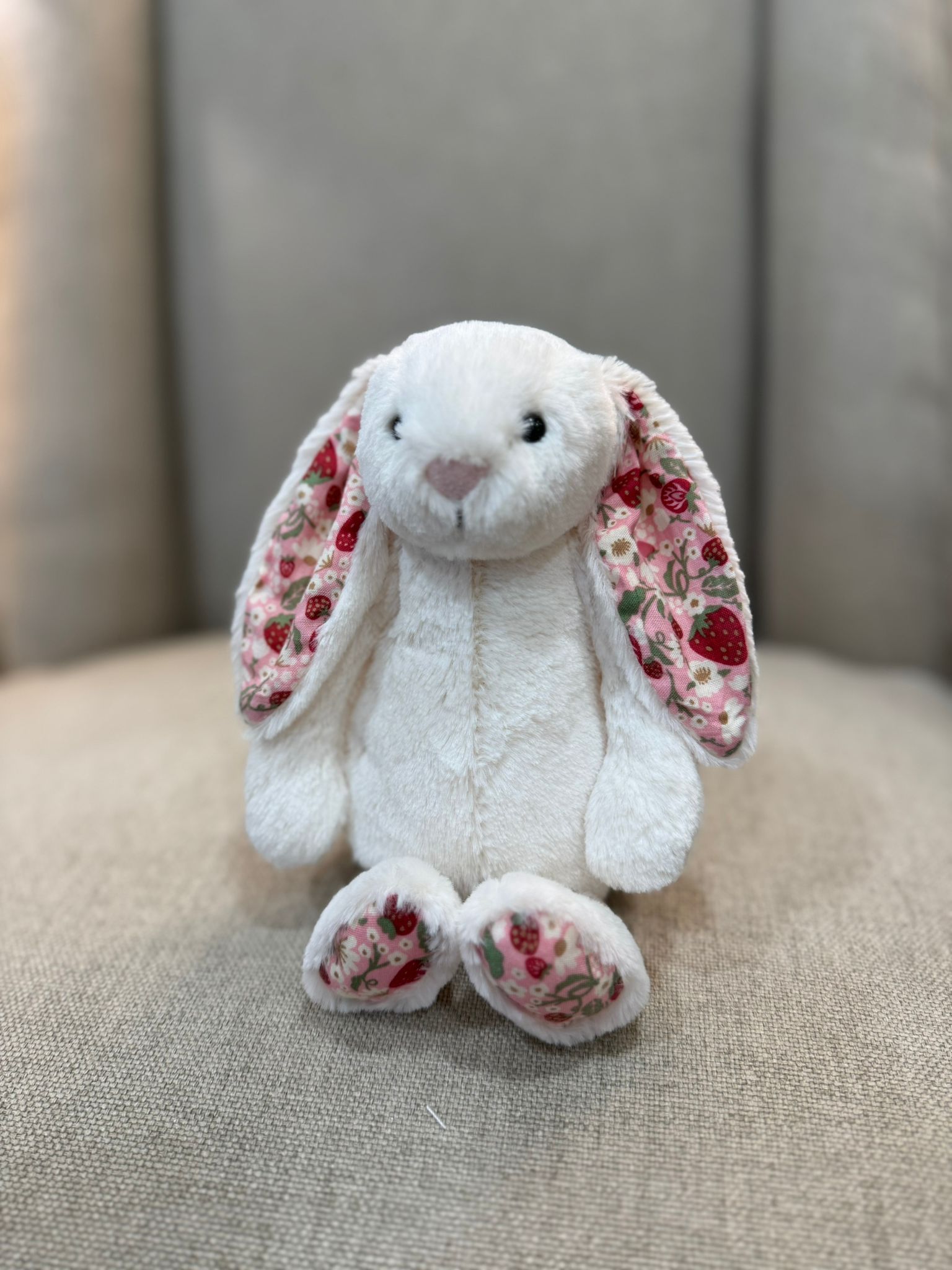 JellyCat Blossom Cream Bunny "Berry" Small - Allure Online Shop