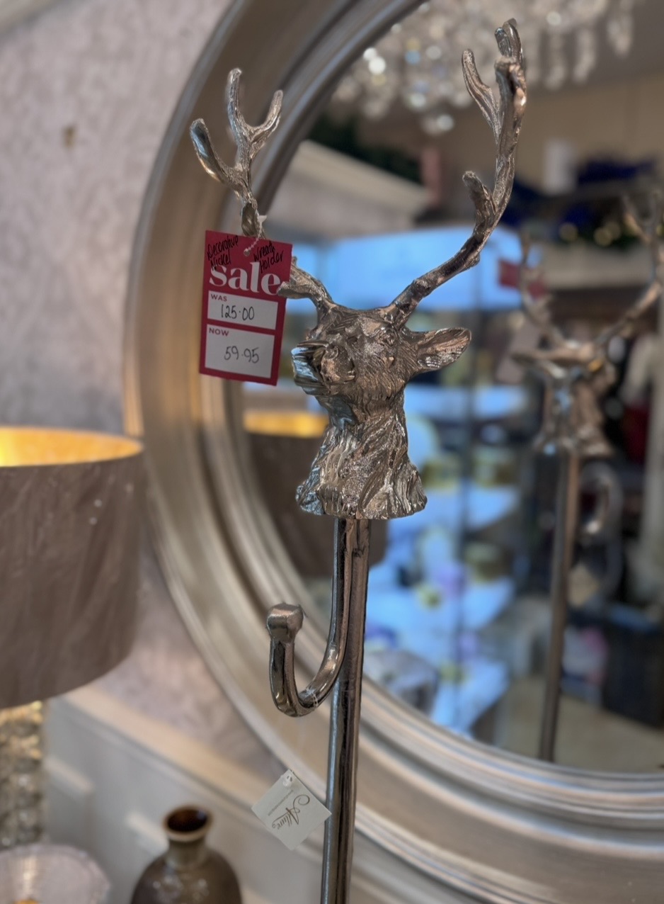 Elegant Nickel Stand 90cm Wreath Holder - Allure Online Shop